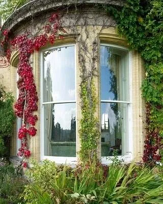 What does a traditional sash window look like? - The Sash Window Workshop